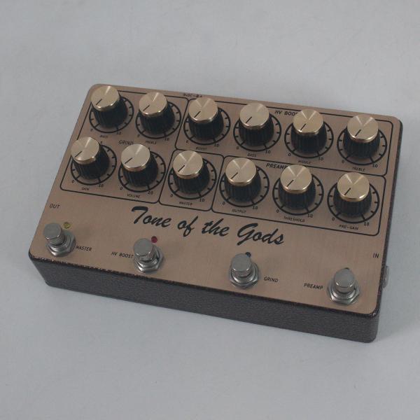 【イシバシ保証：-】【商品ランク:B+:多少キズ使用感あり使用上問題なし】【箱：なし】【取扱説明書：なし】見た目の通り「プレキシ」をイメージしたプリアンプ、オーバードライブ、コンプレッサーを備えたペダル。プレキシらしいクランチからディストー...