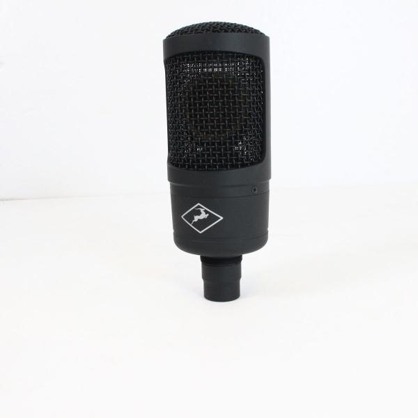 ANTELOPE AUDIO / Edge Soloがused入荷です。緻密な音の再現性を重視して設計された Edge Solo には、長年のハイレゾ音源開発の経験から生まれた技術が採用されています。6ミクロンのゴールドスパッタリングメンブ...