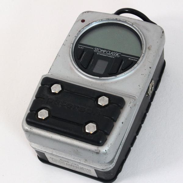 Peterson / SSC-1 STOMP CLASSICがused入荷です。Stomp Classicは、比類なきノート検知と1/10セントのチューニング精度を誇ります。DIボックス機能を搭載する等、ステージでの使い勝手抜群。スイートナ...