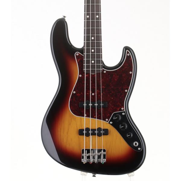 Fender Made in Japan Heritage 60s Jazz Bassが入荷いたしました。Made in Japan Heritage 60s Jazz Bassはアルダー・ボディにラッカー・フィニッシュを施し、使用年月と共...