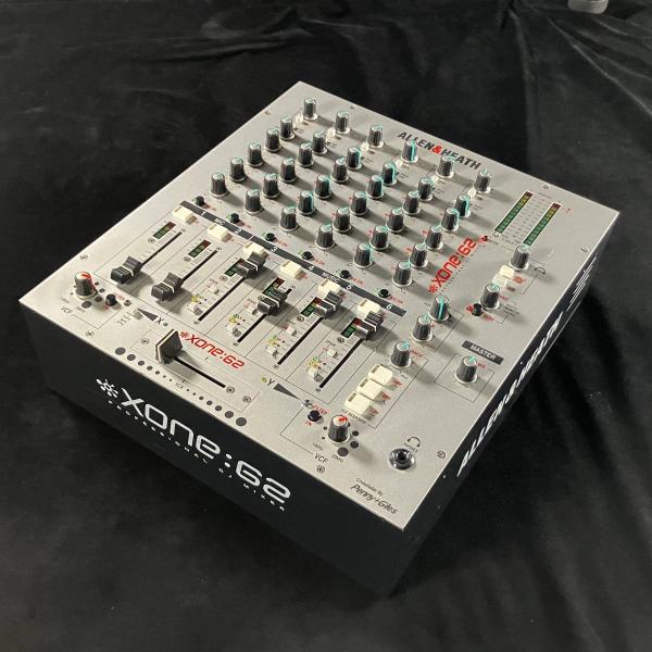 ALLEN&amp;HEATH / XONE:62がused入荷です。Xone:62は2002年と2003年のベストクラブミキサーを受賞したクラブミキサーの世界的定番。4バンドEQを搭載した4つのデュアルステレオチャンネルは自由にクロスフェ...