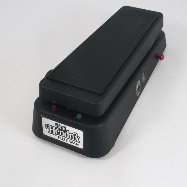 Jim Dunlop / JH-1FW JIMI HENDRIX FUZZ WAHがused入荷です。JH-1ワウとJH-2Sシリコンファズが一緒になったワウペダルです。ワウとファズの同時使用はもちろん、それぞれ個別で使用することも可能とな...