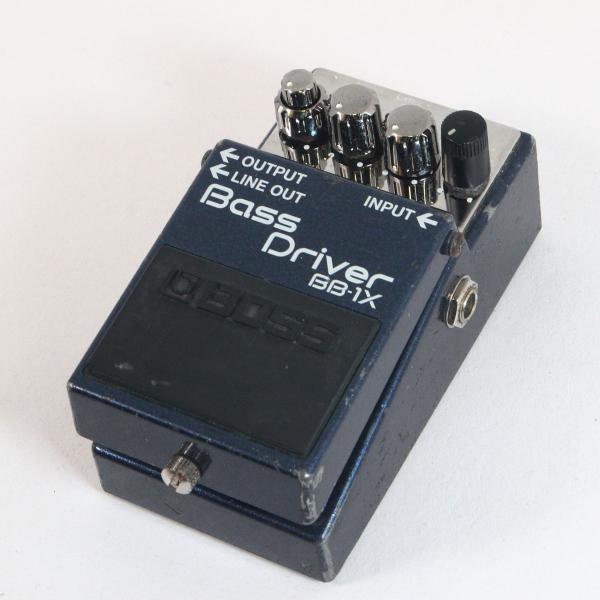 BOSS / BB-1X Bass Driverがused入荷です。外観はコンパクト・エフェクターの BB-1Xですが、ソロの時だけオンにするような使い方だけではなく、プリアンプや DI の様にベース・サウンドの根幹を担う役割を果たすペダル...