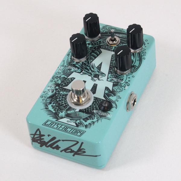 CATS FACTORY / AT-222OD AKIRA TAKASAKI Signature Pedalがused入荷です。LOUDNESSの高崎晃氏とCAT’S Factory社との強力タッグによる「AT-222」の新たなオーバードラ...
