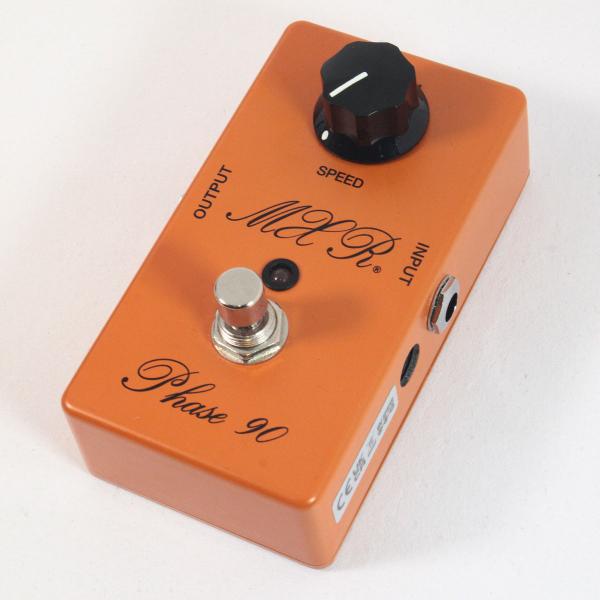 MXR / CSP101SL Script PHSE90がused入荷です。オリジナルである筆記体ロゴのフェイズ90の回路までも忠実に再現したカスタムショップモデル。4ステージのフェイズ効果が得られます。ロゴもヴィンテージタイプのスクリプト...