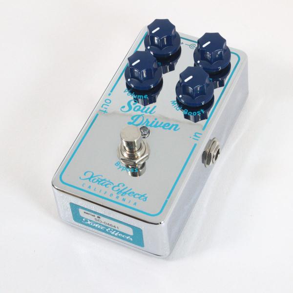 Xotic / Soul Drivenがused入荷です。原音を損なうことなく、豊かな倍音、クリーミーでダイナミックなオーヴァードライブサウンドでございます。アンサンブルの中でも抜群の音抜けで容易にスイートスポットを見つけられる強力なツール...