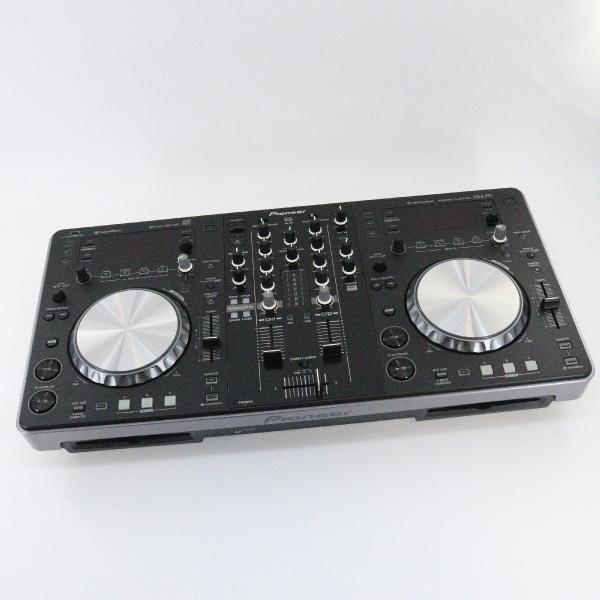 Pioneer DJ / XDJ-R1がused入荷です。さまざまなメディアに対応した、プレーヤー/ミキサー一体型のDJシステム。XDJ-R1は、専用モバイルアプリケーションremoteboxをインストールしたiPad/ iPhoneからワ...