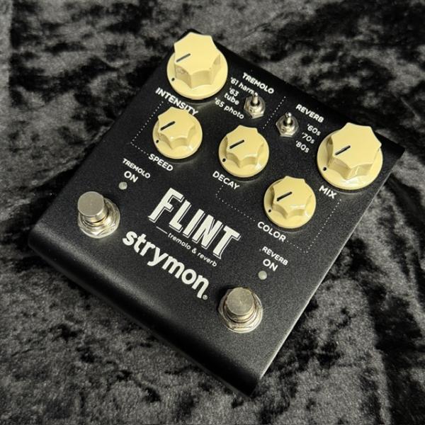 1台でスタジオ級の高品位な2つの定番サウンドギターエフェクトの創成期に登場した定番アンプのトレモロ、そしてリバーブ。1960年代以降ギタリストたちを魅了してきたこの組み合わせのすべてがFlintに凝縮されています。この度のヴァージョンアップ...