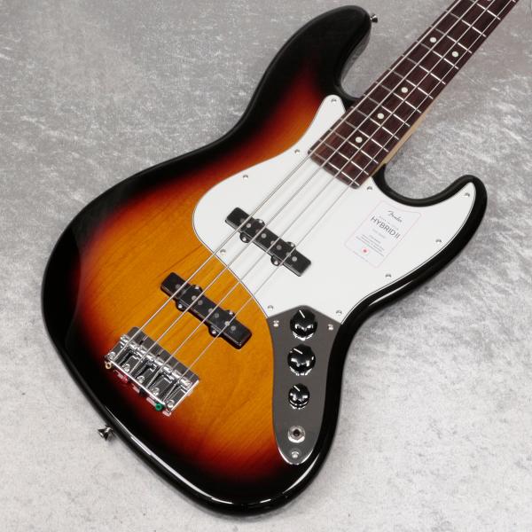 【チョイキズ特価】Made in Japan Hybrid IIは、ヴィンテージなルックスはそのままに、プレイヤーや音楽のジャンルを選ばないオールマイティーなモダンスペックを盛り込んだ、まさに「ハイブリッド」と呼ぶにふさわしいシリーズです。...