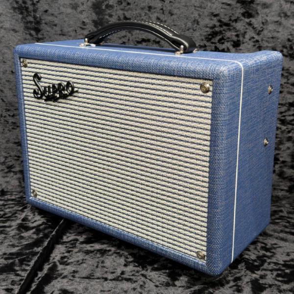 TELE.4 Amplifierによるモディファイを施した、Supro 64 Superが入荷!64 Superは出力5W、6V6パワー管x1のシンプルなシングルエンド クラスAアンプ。シングルエンドとは、パワー管1本で音声信号を増幅するシ...