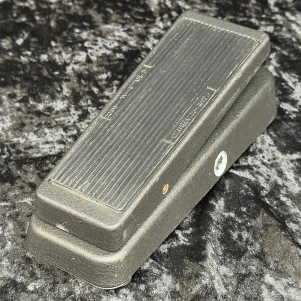 Jimi Hendrix、 Eric Clapton、 Buddy Guy、 David Gilmourなど多くの偉大なミュージシャンが使った伝説的なワウワウ、1966年 Thomas Organデザインのオリジナルクライベイビー。ビンテー...