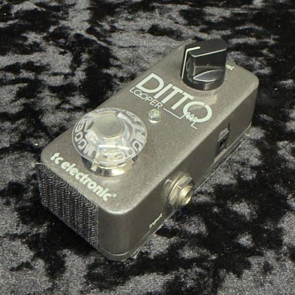 TC Electronic / Ditto Looper の中古が入荷!TC Electronic Ditto Looperは、ギタリストが求めるシンプルさと音質を追求した超コンパクトなループペダルです。5分間のループ時間を備え、無制限のオ...