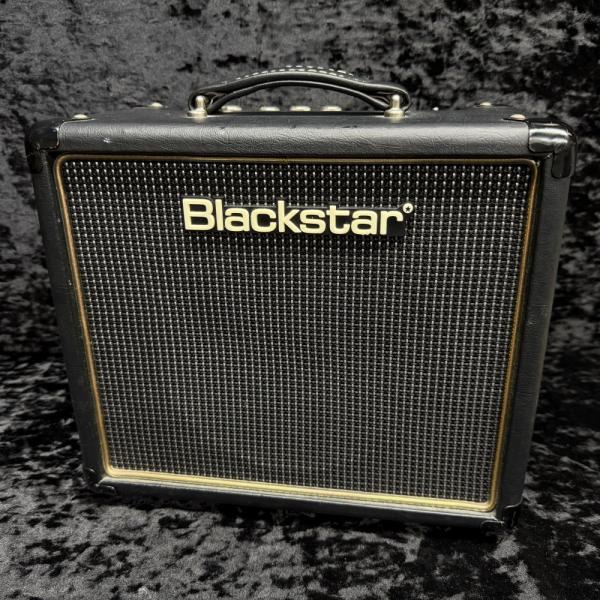 BLACKSTAR / HT-1R が中古で入荷!自宅練習に最適な1Wフルチューブアンプとして人気を博したモデル。小音量でも本格的な真空管サウンドが得られます。