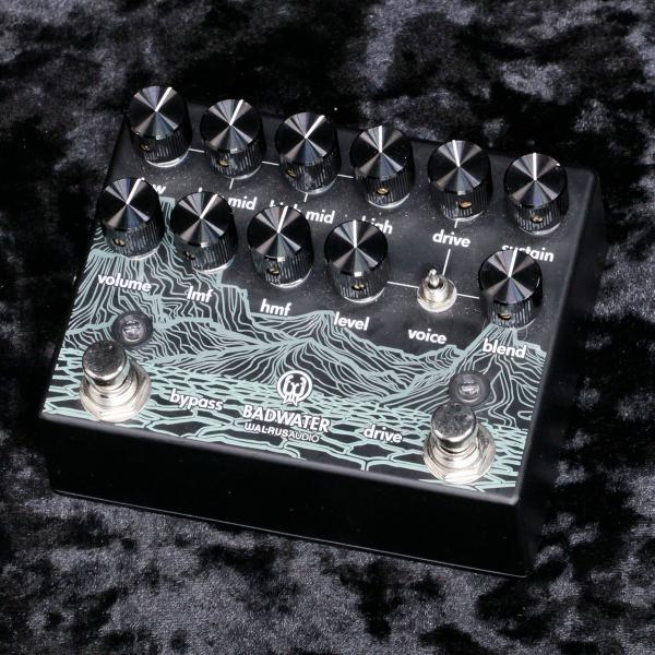 Walrus Audio 初のベース専用ペダル"Badwater”が登場。Badwater はアンサンブルの要となるベースサウンドを増強するオールインワンのベースプリアンプ/D.I.です。オプティカルコンプレッサー、オーバードライブ、そして...