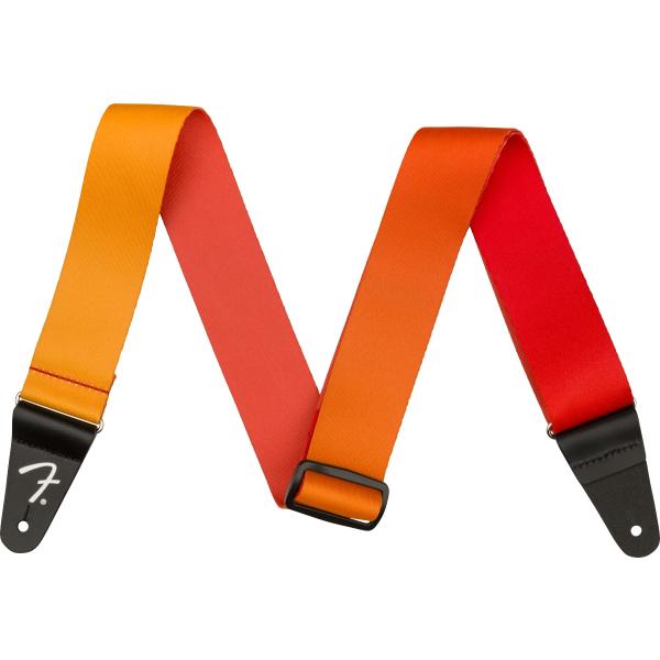 印象的なグラデーションカラーのPlayer Plusギターに触発された、Ombr? Strapは、美しいグラデーションをもたらすディップタイ染料を使用し、新しいFenderギターのルックスとぴったりマッチングします。滑らかなナイロン製のこの...