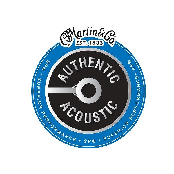 92/8フォスファーブロンズ アコースティックギター弦。芯線には最高品質の錫メッキ鋼、巻線には80/20ブロンズより銅の割合の大きいフォスファーブロンズが用いられています。Martin Authentic Acoustic弦のなかで最もベー...