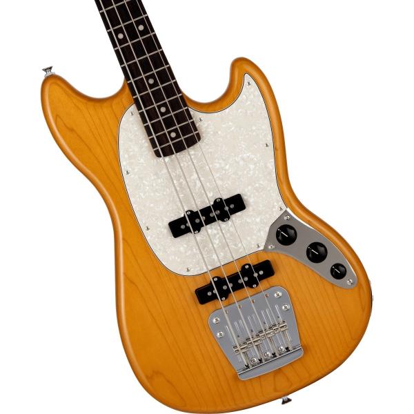 Chilli Beans.のベーシスト、Maikaのシグイネチャーベース、Chilli Beans. Maika Mustang Bassは、30インチのMustang BassにJazz Bass ピックアップ2基を搭載した画期的なモデル...