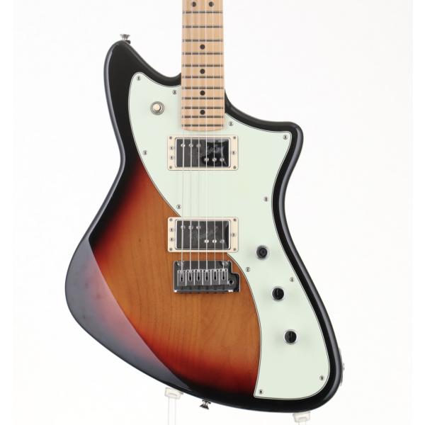 限定発売のパラレル・ユニバース・シリーズで登場し、マニアックなデザインとフェンダーらしさを併せ持ったメテオラ。フェンダーのプレイヤー・プラス・メテオラ・HH、2022年製です。アルダー・ボディ、ツヤ無しサテン仕上げ・モダンCシェイプのメイプ...