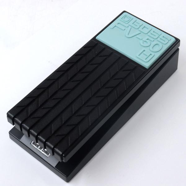 軽量ながらしっかりした踏み心地!!BOSS FV-50H(ハイインピーダンス仕様)は、ギターやベースに直列でつなぐことを前提にした軽量・コンパクトなボリュームペダルです。高インピーダンスのまま自然なトーンを保ちつつ、滑らかなカーブで音量調整...