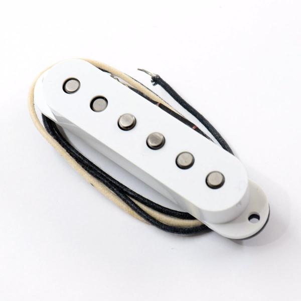 ラインナップの中で一番ハイゲインなROCKはVINTAGE PLUSをベースにターン数を増やし、ヴィンテージ・テイストそのままに出力をアップ。そのワイルドなサウンドはあのエリック・ジョンソンをも魅了。抵抗値は約7.2kです。【店頭取り扱い品...