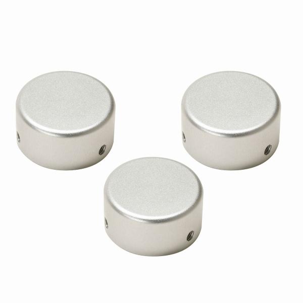 エフェクターのスイッチ操作をより確実に！エフェクタースイッチに被せることで、エフェクタースイッチを踏みやすくするエフェクタースイッチハットです。固定方式を見直し3点のねじ止めで固定することで、斜めへの力でも外れにくい設計。また、ゴム製などと...