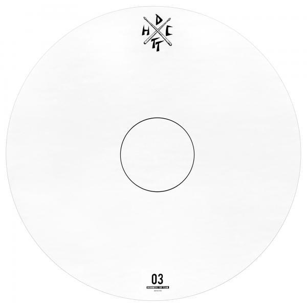 スネアドラムにのせるだけで音色が変えられますドラマーにとって、画期的なアイテムが発売されました!!その名も「Drum Effect Sheet」です!!スネアの打面に乗せるだけで、音色を変えること出来るエフェクトシート。ライブ中にスネアを乗...