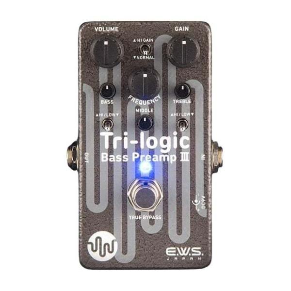 3代目となるTri-logic3ではこれまでのTrilogic1、2同様に色付けを極力排したニュートラルな特性を持ち、更に豊富な機能と様々なベースに対応出来る柔軟性を兼ね備えています。ゲインコントロールは最大＋18dBクリーンブーストモード...