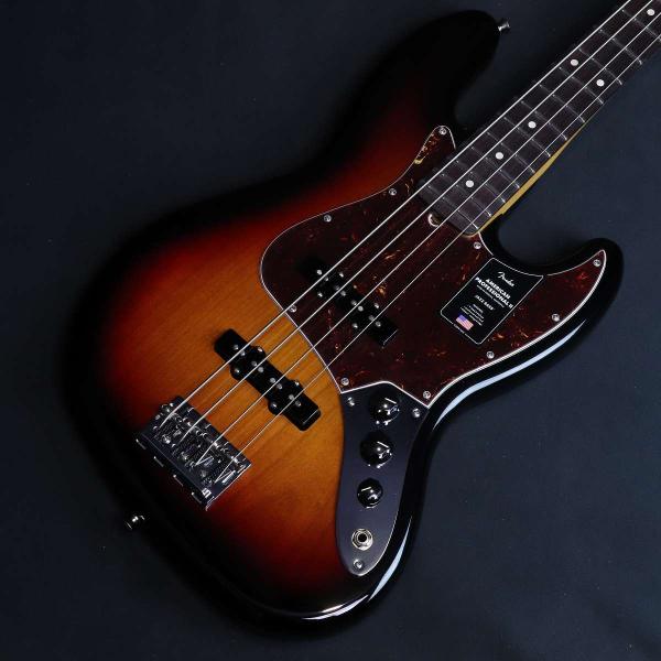 プロアマ問わず大人気のUSA製フェンダー、アメプロがパワーアップして登場！American Professional II Jazz Bass、60年以上に渡る革新、インスピレーション、進化を経て、現代のプレイヤーの要求に応えます。人気のS...