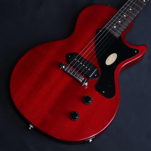海外ディーラー向けに生産されたエクスクルーシヴモデル！ビギナーにもおすすめのレスポール・ジュニアをベースに、1950年代ヴィンテージを彷彿とさせるチェリーカラーにて仕上げたモデルです。日本国内入荷数には限りがございますので、気になった方はお...