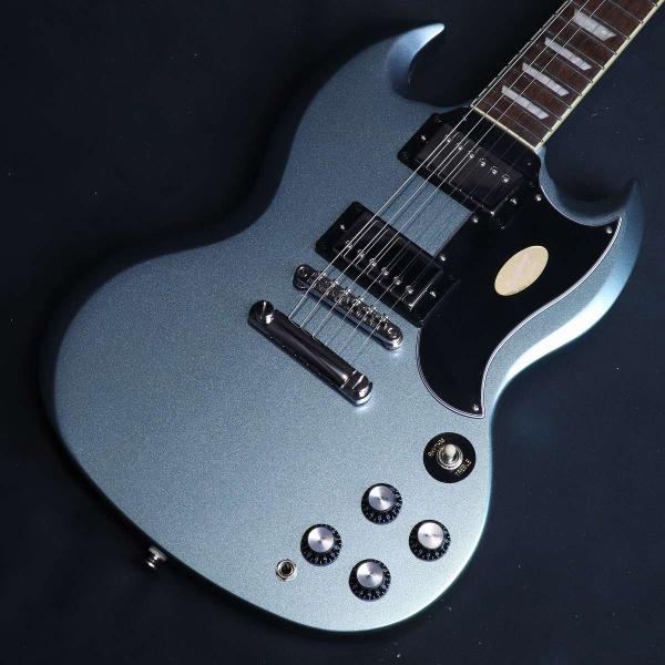 海外ディーラー向けに生産されたエクスクルーシヴモデル！スモールガードの1961スタイルSGスタンダードをベースに、Gibsonの伝統的カスタムカラーであるPelham Blueを採用した1本。ネックシェイプは薄く仕上げられた60sスリムテー...