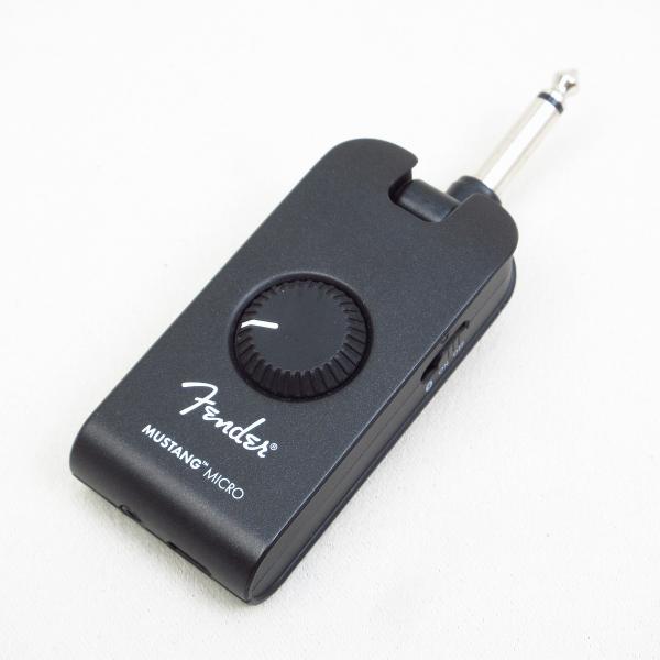 Mustang Microは、人気のMustangアンプシリーズから豊富なプリセットトーンをフィーチャーした超小型のパーソナルギターアンプです。Mustang Microをギターに直接プラグインして、ヘッドフォンを接続、次にアンプとエフェク...