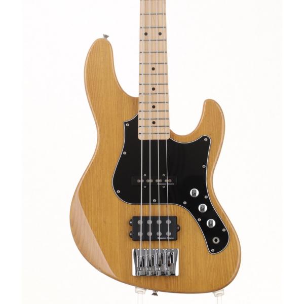 フジゲンJ-StandardシリーズMighty Jazzモデル。ボディはアッシュ、ネックと指板はメイプル、ピックアップはSeymour Duncan製、トーンポットがプッシュ/プルスイッチでリアピックアップのタップが可能、サークルフレッテ...