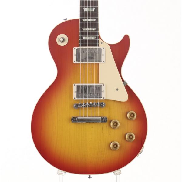 サウンド、プレイアビリティ、ルックスの最高峰であるギブソンカスタムによる、1958レスポールスタンダードのVOS仕上げ。ボディはプレーンメイプル＆マホガニー、ネックはマホガニーで50年代らしいやや太めのシェイプ、指板はインディアンローズウッ...