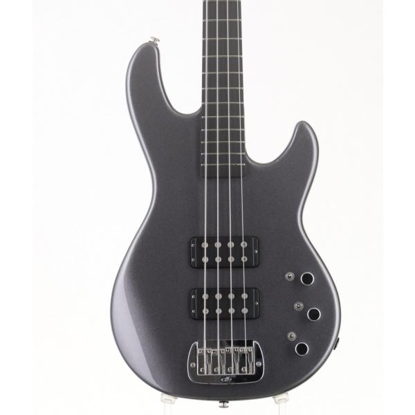 2013年に日本限定で登場したL-2000。ボディはアルダー、ネックはメイプル、指板はエボニー、マグネティックフィールドハムバッキングピックアップを2基搭載。フレット擦り合わせを行っております。金属パーツにてくすみやピッツがございます。その...