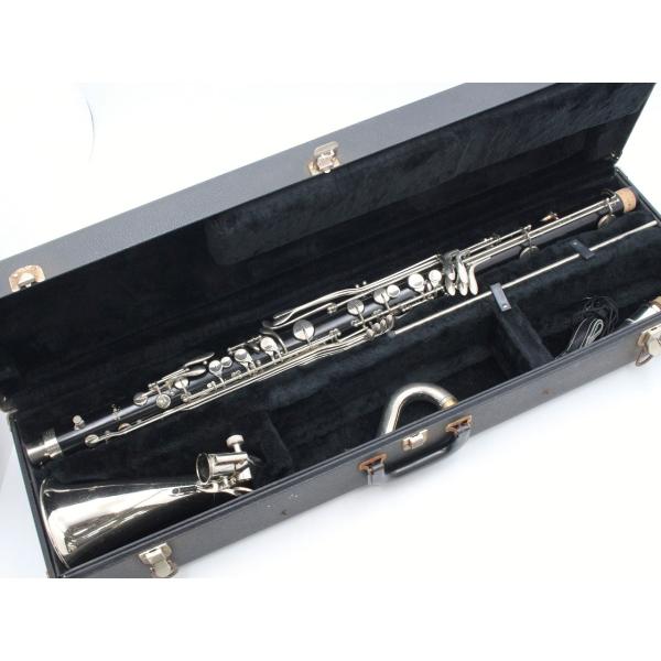 セルマーUSA バスクラリネット 1430Pシリアル番号62741　管体重量2319グラム管体高密度プラスチック、キイニッケルメッキ仕上げ、最低音LowE♭のモデル。ワンピース管体でビギナーでも組立が容易です。樹脂製管体は鳴らしやすく、木製...