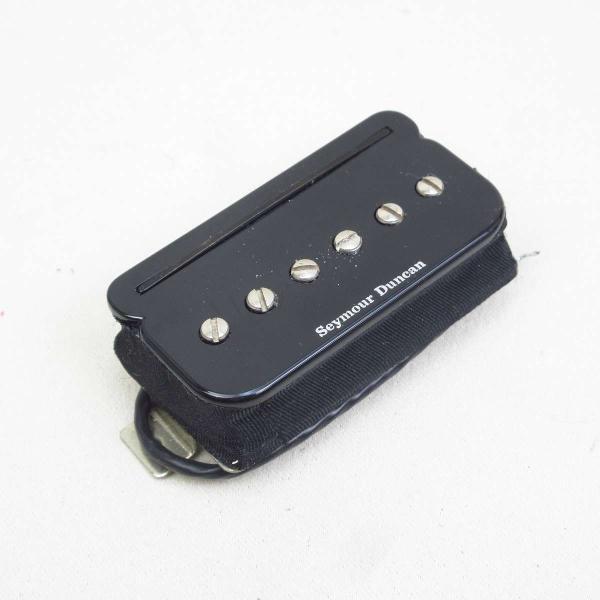 P-Railsはハムバッカーのパワフルなトーン、P-90のファット且つクリアなトーン、ヴィンテージストラトのブライトなサウンドをハムバッカーサイズに収めた画期的なピックアップです。ハムバッカーがマウントできるギターであれば、ミニスイッチやス...