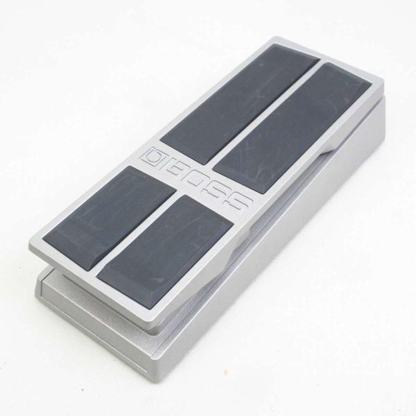 FV-500Hは、アルミ・ダイキャスト製の堅牢なボディを使用したボリューム・ペダルです。スムーズなペダル動作でトルク調整も可能。確実なボリューム・コントロールが行えます。◯アルミ・ダイキャスト製、ラバー・パッド装備のボリュームペダル◯スムー...