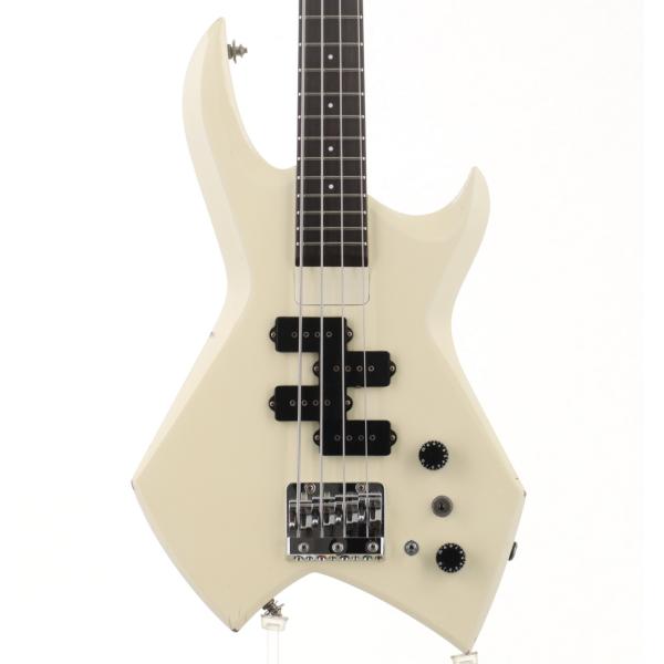 1980年代中期以降にヘッドウェイ工場にて製作されていたRiverheadのワーロックベースタイプモデル。ボディはアルダー、ネックはメイプル、指板はローズウッド、ペグはGOTOH製、PBスタイルのピックアップを2基搭載、ミニスイッチを切り変...