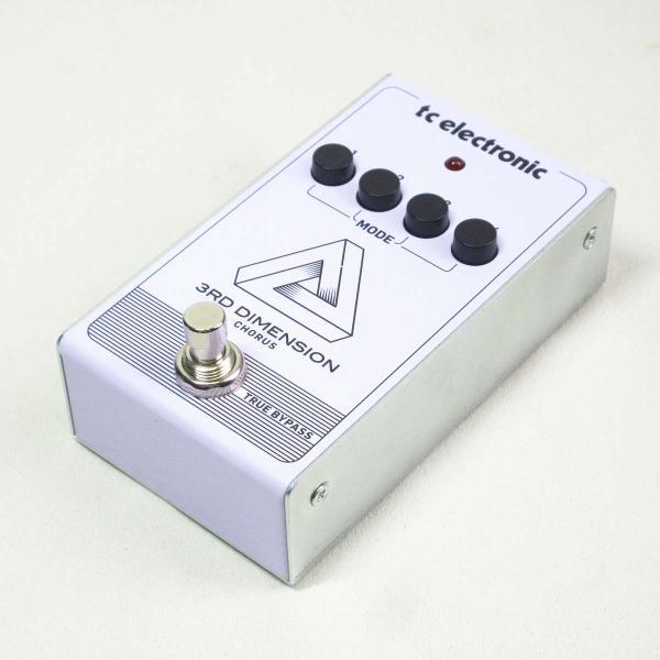 アナログBBD素子を使用した4ボタンのシンプルなアナログコーラス主な特長ヴィンテージタイプのアナログコーラスアナログBBD素子による完全なアナログ設計4つのボタンによるシンプルな操作性OFF時に原音を損なわないトゥルーバイパス設計堅牢な金属...