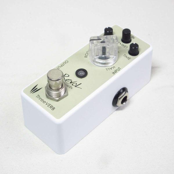 3種類のモードを搭載したリバーブエフェクターRevoL effects ThreeVERB ERV-01は、ROOM、SPRING、HALLの3種類のモードを搭載したリバーブエフェクターです。小さめの部屋での残響感を表現するROOMモード、...