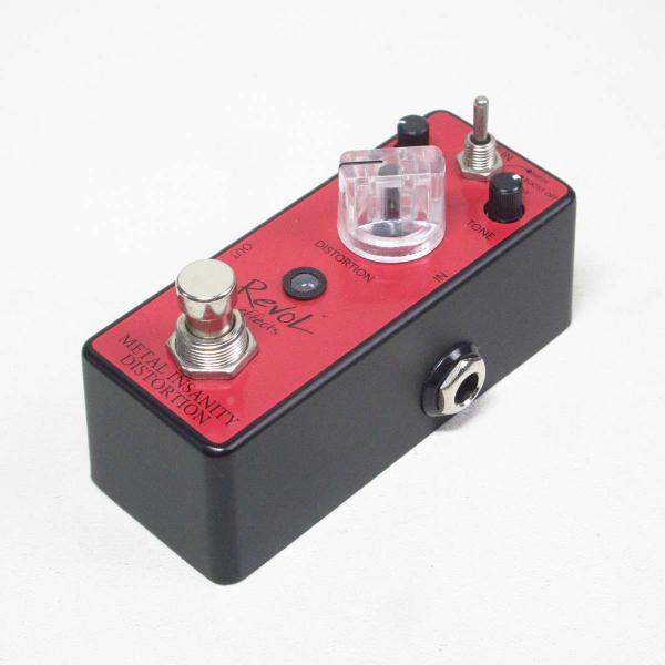コンパクト設計かつFULL METAL SHELL筐体を採用した驚異的なハイコストパフォーマンスペダル。RevoL effects METAL INSANITY DISTORTION EMD-01は、ヘビィメタルサウンドを奏でるための、強力...