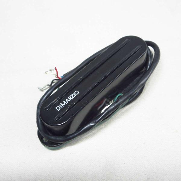 The Fast Track 1はCruiserよりもホットで骨太な音がします。しかし、それはブライトかつ、クリーンな音で、フルサイズ・ハムバッカーの太さとはまた違った特長を持っています。デュアルブレードによって磁場が均等化され、少ない磁力...