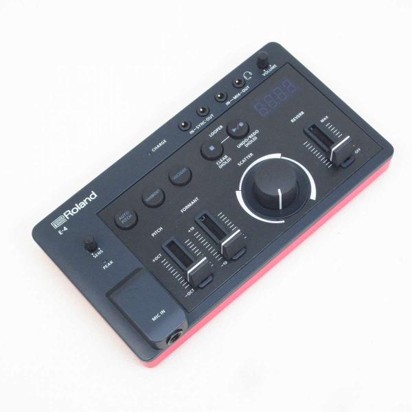 E-4は、お手軽に声を操って音楽に変えてしまうボイス・エフェクターです。声を変化させる多彩なエフェクトにルーパーを組み合わせて、一味違うボーカル・パフォーマンスができます。ボーカル・ループやビートボックスからエイリアンのような声まで、簡単に...