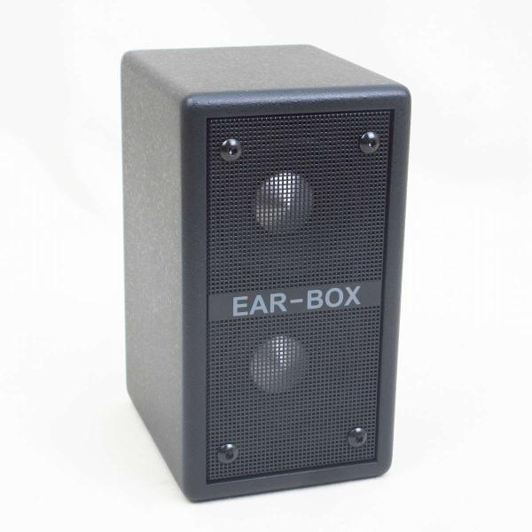 ベース・アンプの音を格段に聞きやすくする全く新しいモニタースピーカーベース・サウンドの中高域の音だけを抽出し、反射音ではなくダイレクトに聴くことのできるのが、このEAR-BOXです。プレイヤーはEAR-BOXからの中高域を至近距離で聞きつつ...