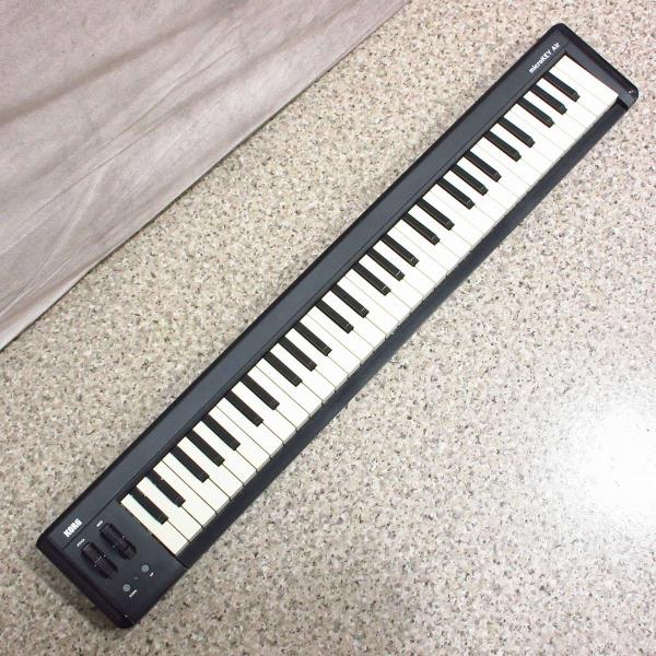 ベストセラーとなったmicroKEYの機能はそのままに、従来のUSB接続に加えて、Bluetooth MIDIによるワイヤレス接続を実現した上位モデル。今すぐに演奏したいとき、ケーブルはもう要りません。これからは、iPad / iPhone...