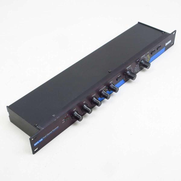 LEXICON(レキシコン)「MPX100」は、1998年頃に登場した24ビット内部処理、20ビットA/D-D/Aコンバーター採用のマルチエフェクター。 プリセットはリバーブ、ディレイ、コーラス、フランジャー、ロータリーエフェクトなど240...