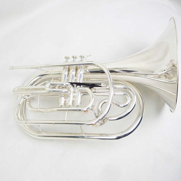 ヤマハ マーチングフレンチホルン YHR-302MSイエローブラスベル、銀メッキ仕上げ、B♭管、3ピストン、第1トリガー付きのモデル。YHR-322の基本設計を継承し、フレンチホルンらしい明るく柔らかな音色はそのまま、演奏性や操作性が追求さ...