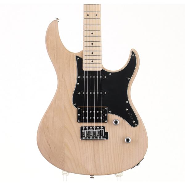 Pacifica100シリーズのPACIFICA112VMにブラックピックガードを装着した、イエローナチュラルカラー＋サテンフィニッシュボディのモデル。ボディはアルダー、ネックと指板はメイプル、アルニコVピックアップを搭載、コイルタップ機能...