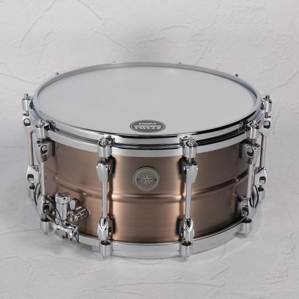 スターフォニック・コパーシェル■STARPHONIC PCP147 Copper 14x7 スネアドラム時代を超え、ジャンルを超えて、耳にした人全ての心に染み渡る心地よい響き、そしてジャンルに捉われず、あらゆる形態の音楽とシチュエーションに...