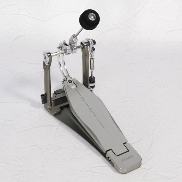 Dyna-Sync Single Pedalカムとフットボードの連結に金属製のアームを用いる”ダイレクトドライブ”方式を採用したドラムペダル。Dyna-Syncペダルでは、カムとフットボードを繋ぐダイレクトリンクの接点を最適なポジション/角...